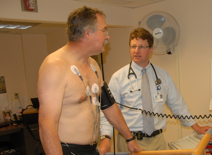 Cardiologty_Kunin_w_stress_test_patient | Copley Hospital
